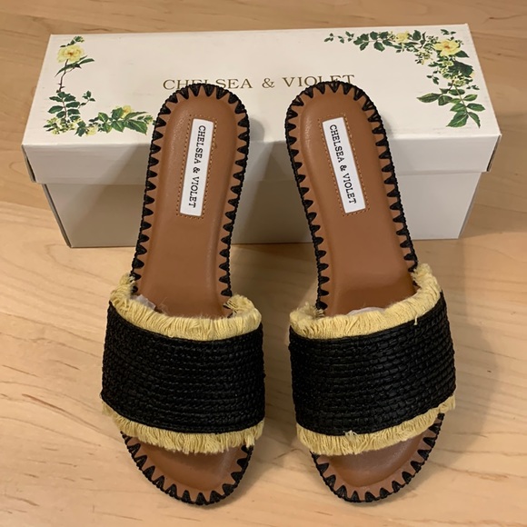 Chelsea & Violet | Shoes | New With Box Chelsea Violet Boho Ratan ...